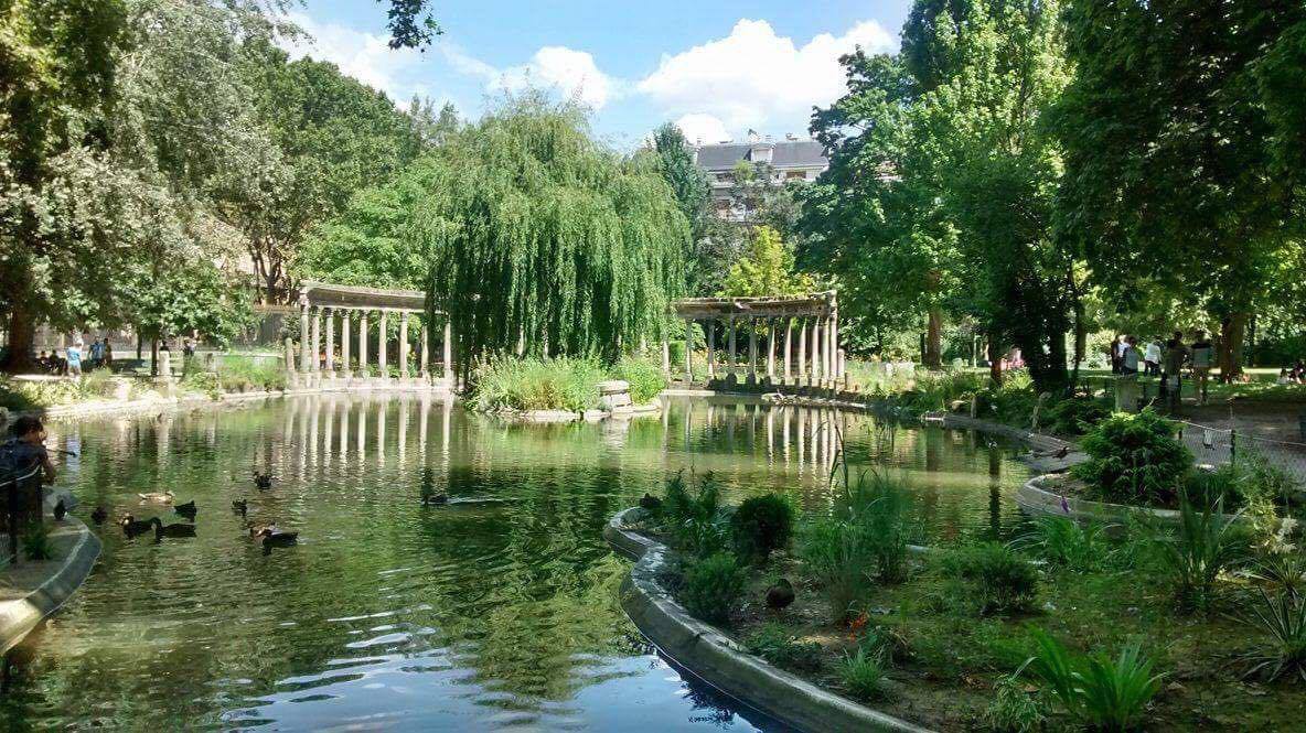 Attractions near the 3-star Hotel Floride Etoile, Paris 16th